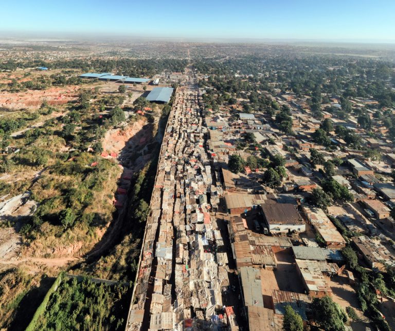 Kasulo, une mine en pleine ville, chronique au Far West de Kolwezi ...